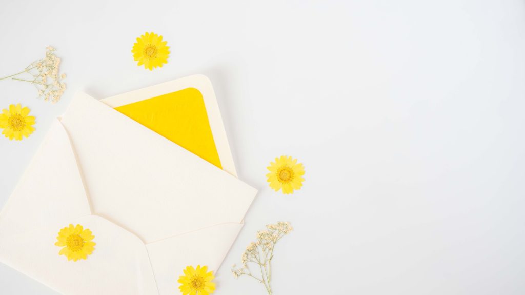 DMとQRコードは相性抜群！メリットと活用術を解説 | DMのお役立ちコラム